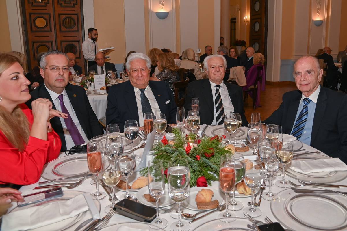 ΣΥΝΔΕΣΜΟΣ ΑΠΟΦΟΙΤΩΝ ΣΧΟΛΗΣ ΝΑΥΤΙΚΩΝ ΔΟΚΙΜΩΝ